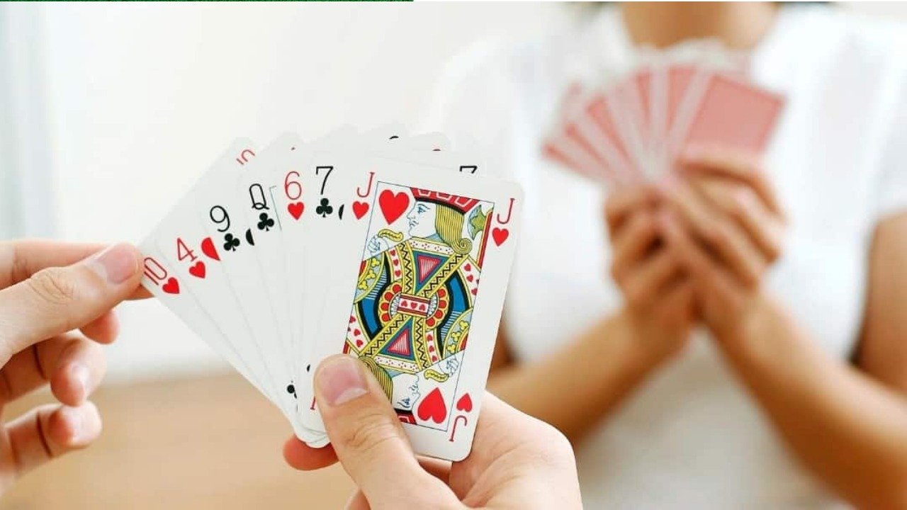 Crazy Eights Rules And Cards - Learning Board Games